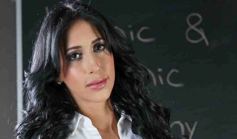 Valerie Kay Biography, Early Days, Education, Age, Relationships ...